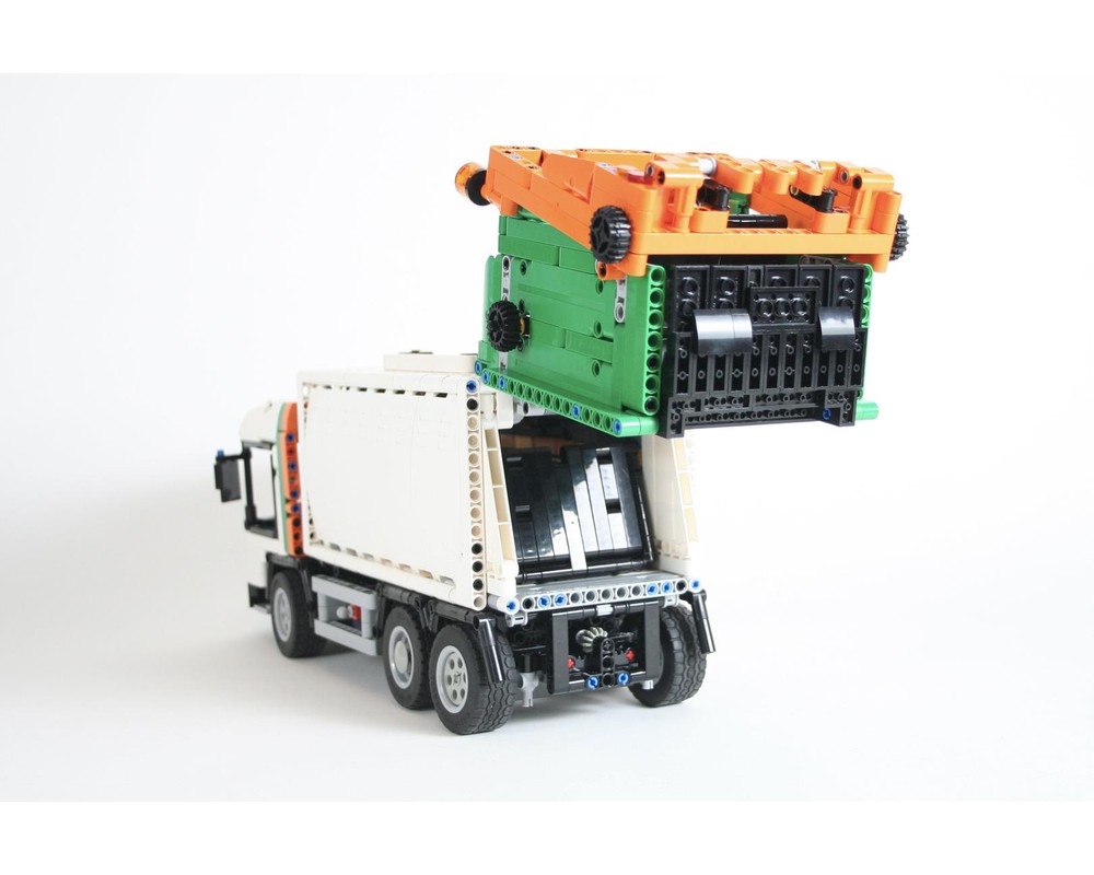 LEGO MOC Hybrid Garbage Truck by thirdwigg | Rebrickable - Build with LEGO