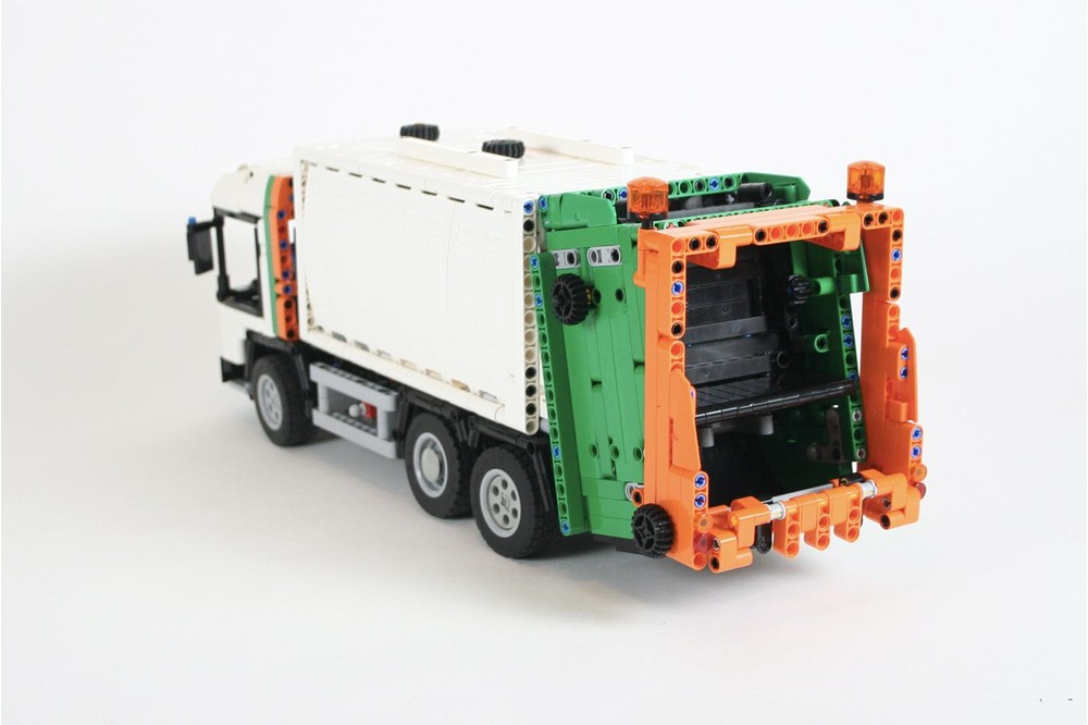 LEGO MOC Hybrid Garbage Truck by thirdwigg | Rebrickable - Build with LEGO