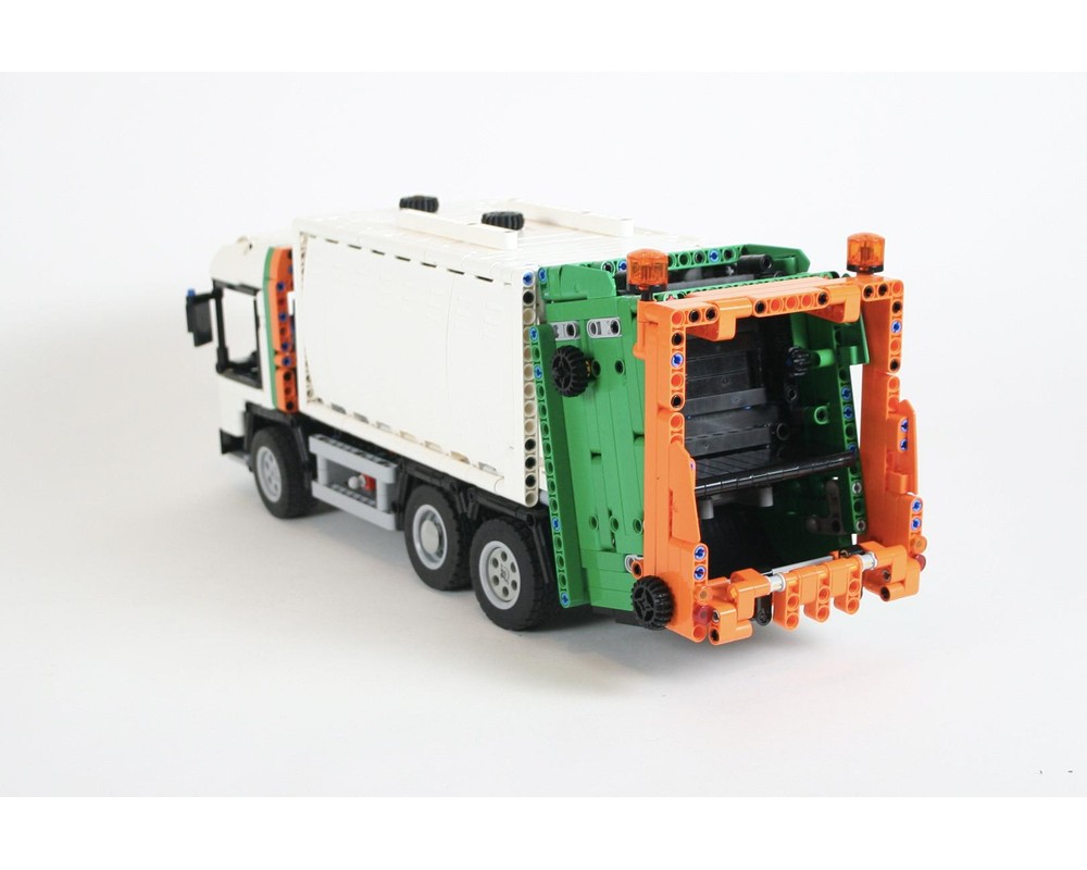 LEGO MOC Hybrid Garbage Truck by thirdwigg | Rebrickable - Build with LEGO