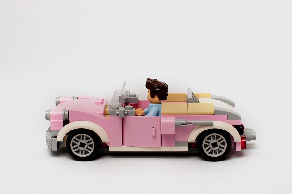 LEGO MOC Pink Cabriolet by timeremembered | Rebrickable - Build with LEGO