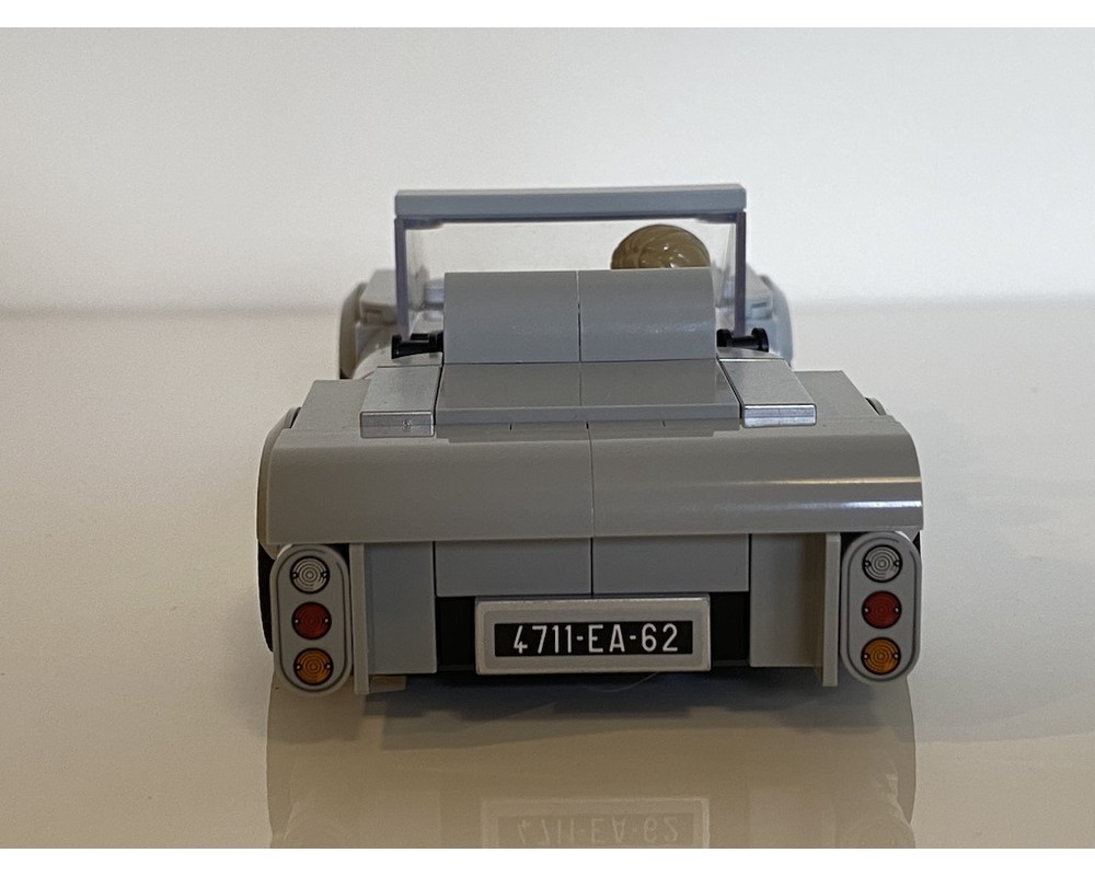 LEGO MOC 76911 Silver Elegance by Stroked_not_Dead. | Rebrickable ...