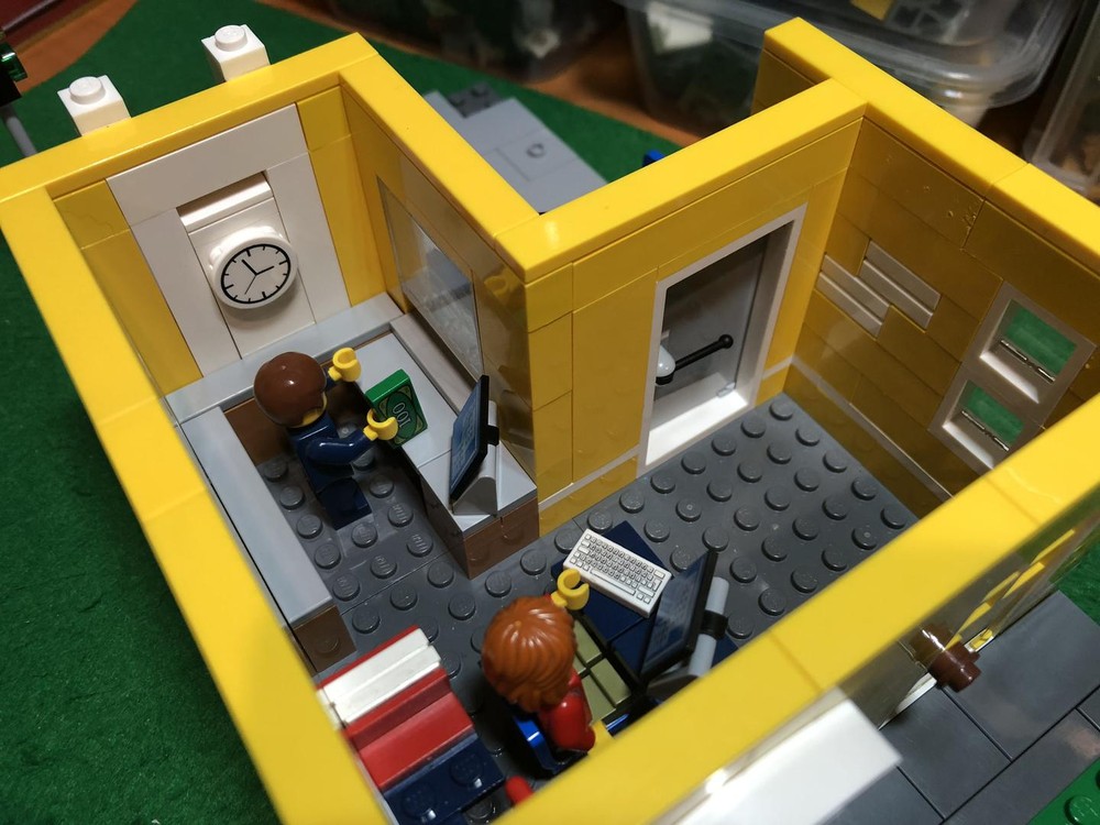 Lego Moc City Bank 3661 By Licketybrick Rebrickable Build With Lego