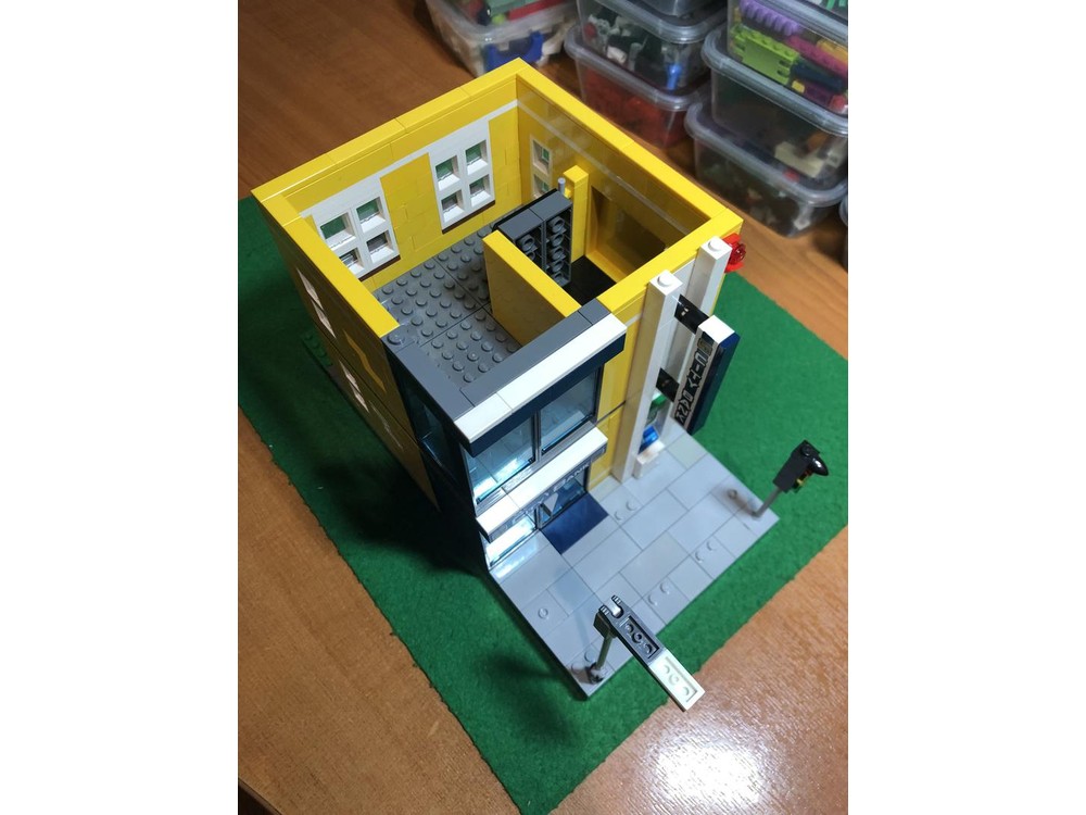 Lego Moc City Bank 3661 By Licketybrick Rebrickable Build With Lego