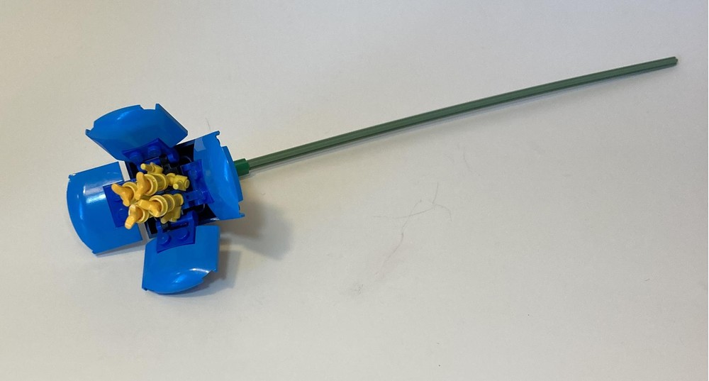 LEGO MOC Blue Poppy by BAM Mocs | Rebrickable - Build with LEGO