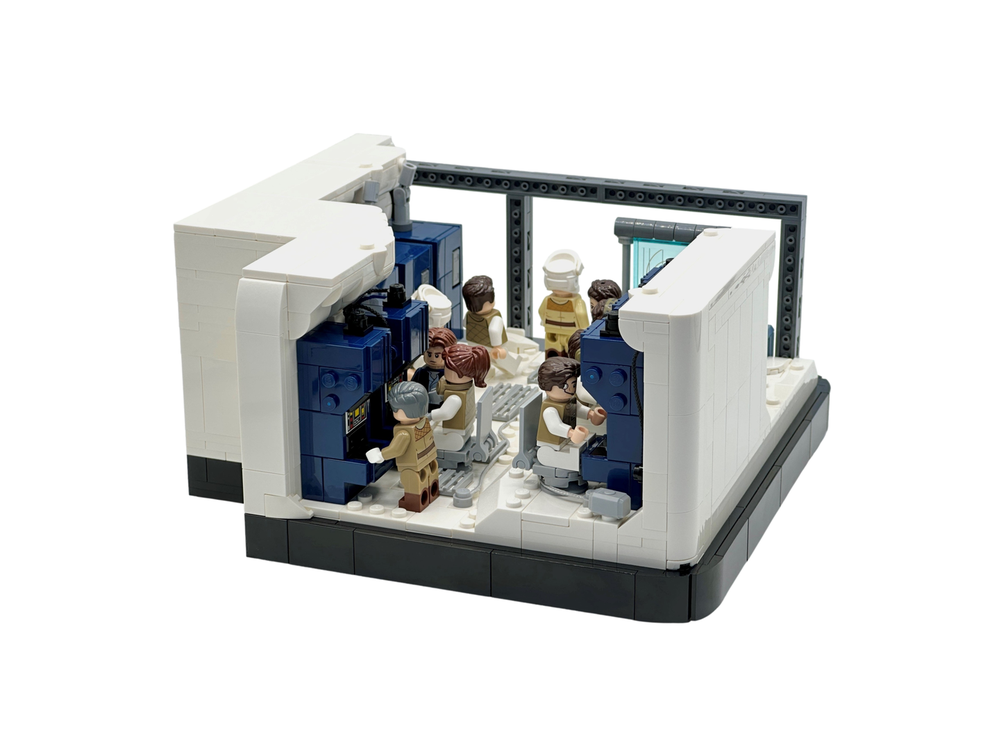 Lego Moc Hoth Echo Base Command Center Diorama Moc By Thecreatorrmocs