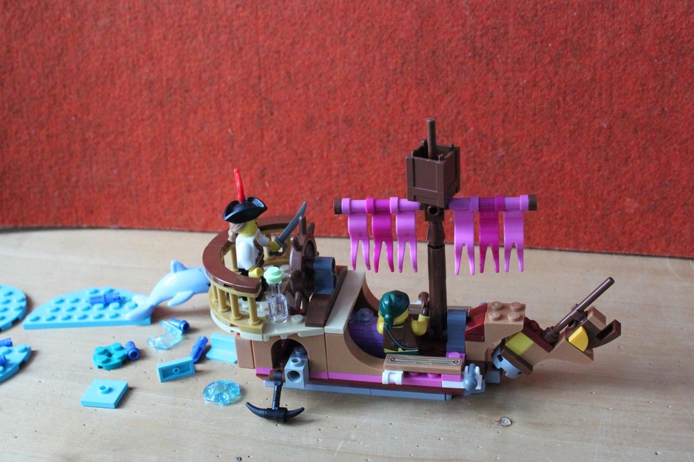 LEGO MOC 41378 Small Cannon Pirate Ship by Mandarini | Rebrickable ...