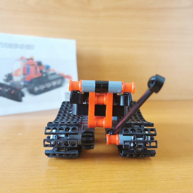 LEGO MOC-142617 Mini Tracked Racer - 42148C model by kostq ...