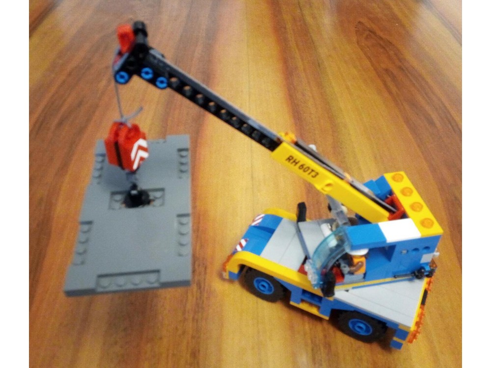 LEGO MOC 60324 Rough Terrain Crane by Larsagri | Rebrickable - Build ...