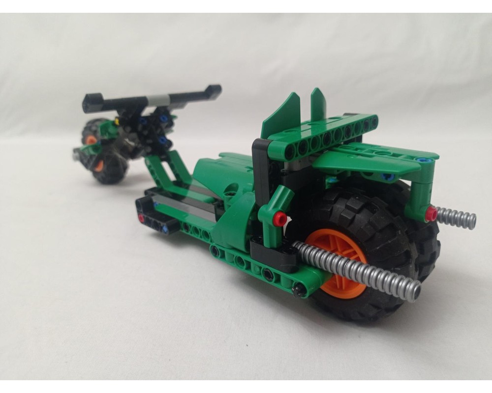 Lego Moc Chopper 42149 Alternative By Erikgs Rebrickable Build