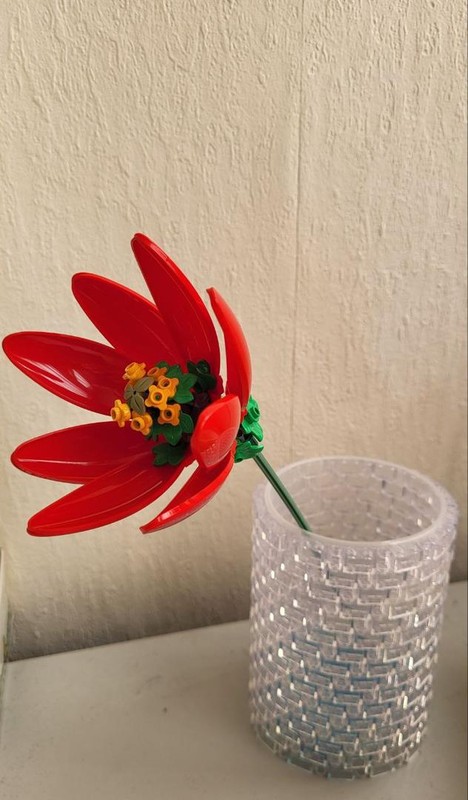 LEGO MOC-143186 Peony red by DolopBouwen | Rebrickable - Build with LEGO