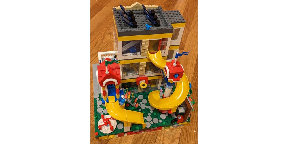 LEGO MOC Three-Floor Lego Store with Slides! by cscott | Rebrickable ...