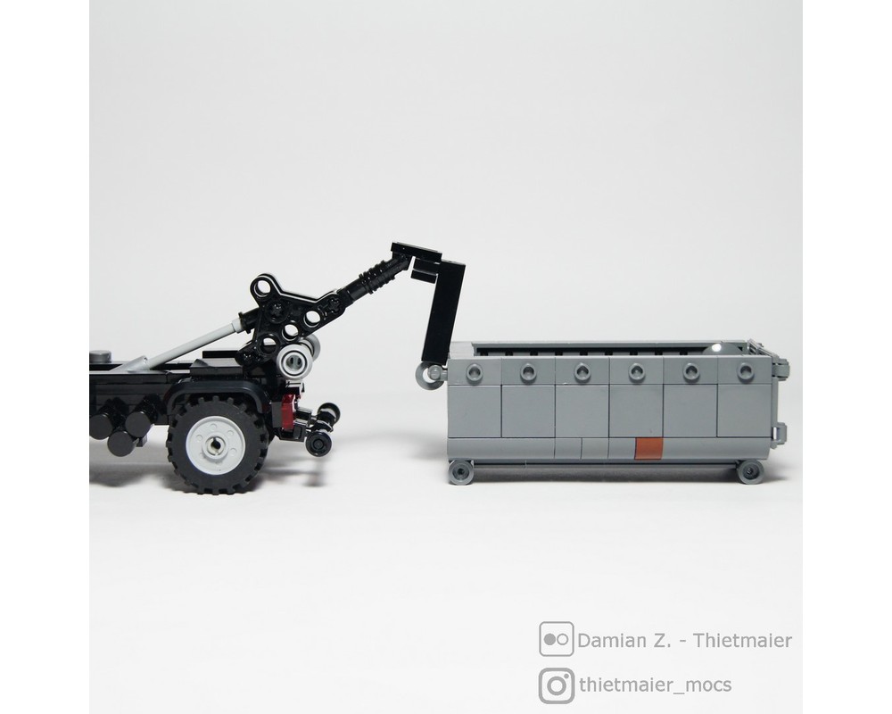 Lego Moc Man Le 4x4 Hooklift Truck By Thietmaiermocs Rebrickable