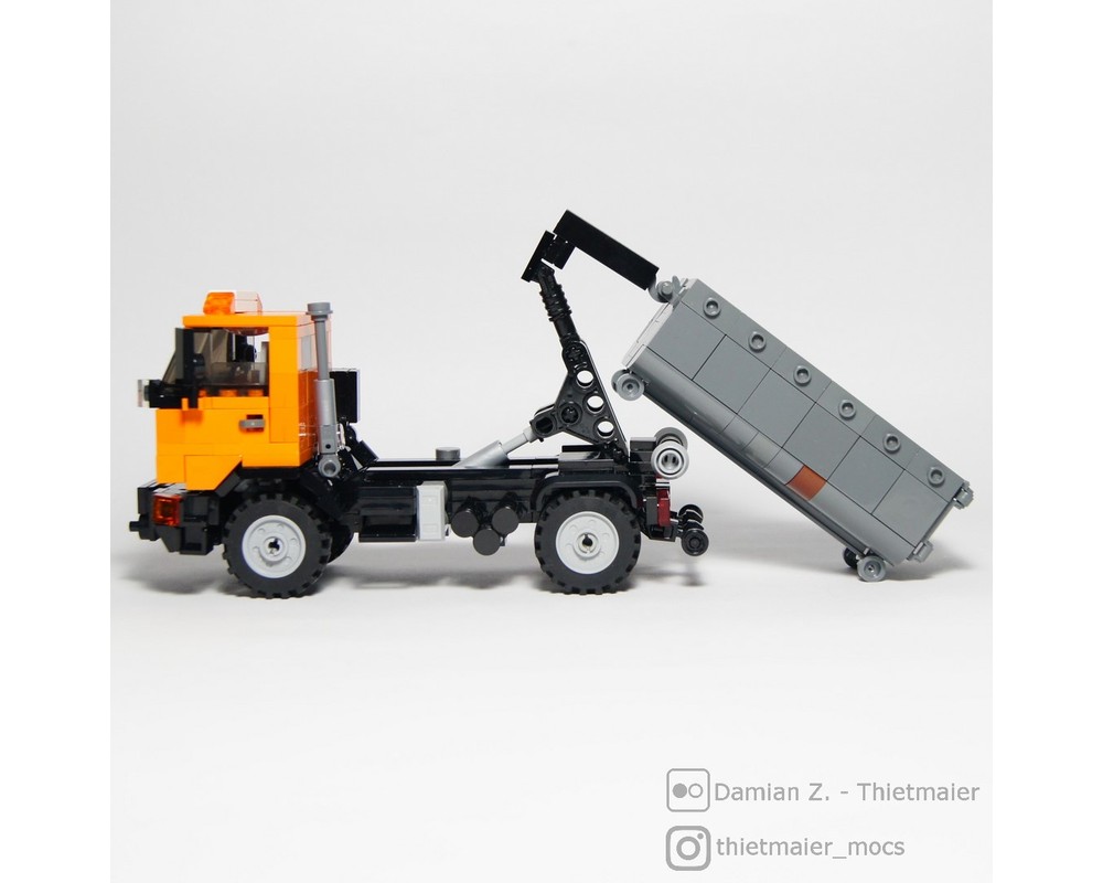 Lego Moc Man Le 4x4 Hooklift Truck By Thietmaiermocs Rebrickable
