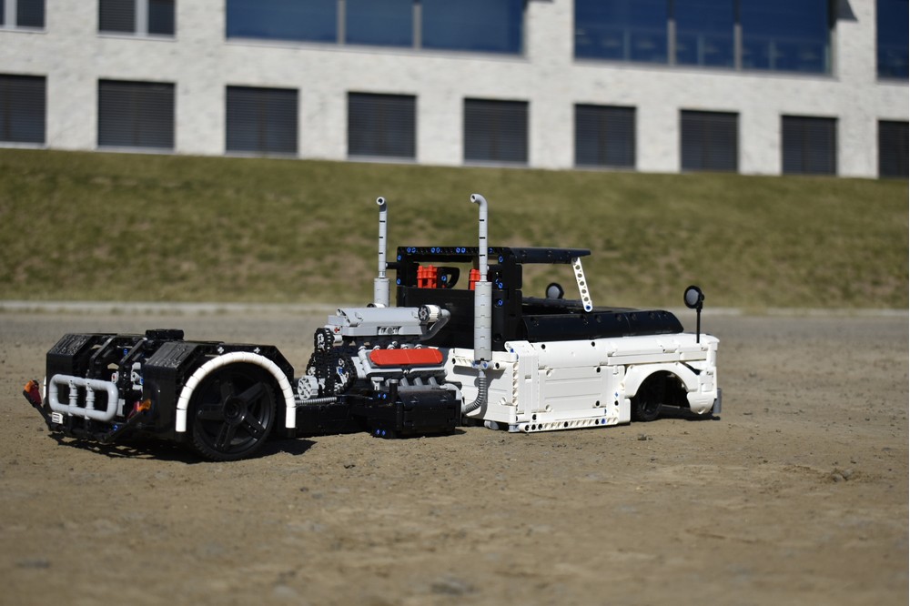 Lego Moc Hotrodrig By Drower Rebrickable Build With Lego
