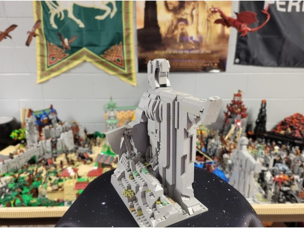 Lego Moc Lego The Argonath The Pillars Of The Kings Custom Moc By