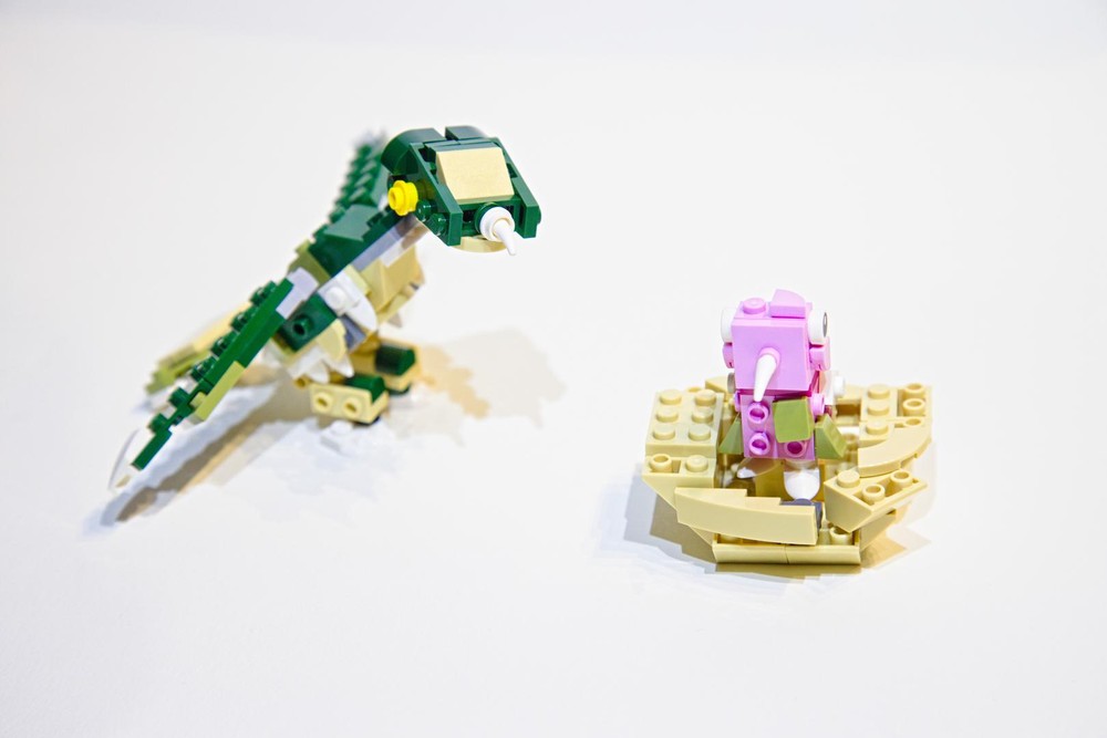 LEGO MOC Falcon and Chick (31121 Alternate Model) by BlueshiftBuilds ...