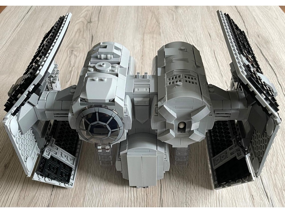 LEGO MOC TIE Lander by Fabian2 | Rebrickable - Build with LEGO