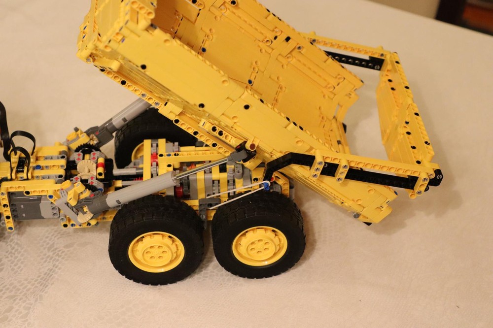 LEGO MOC Tailgate for VOLVO A50H (42114) dump truck by Severin ...