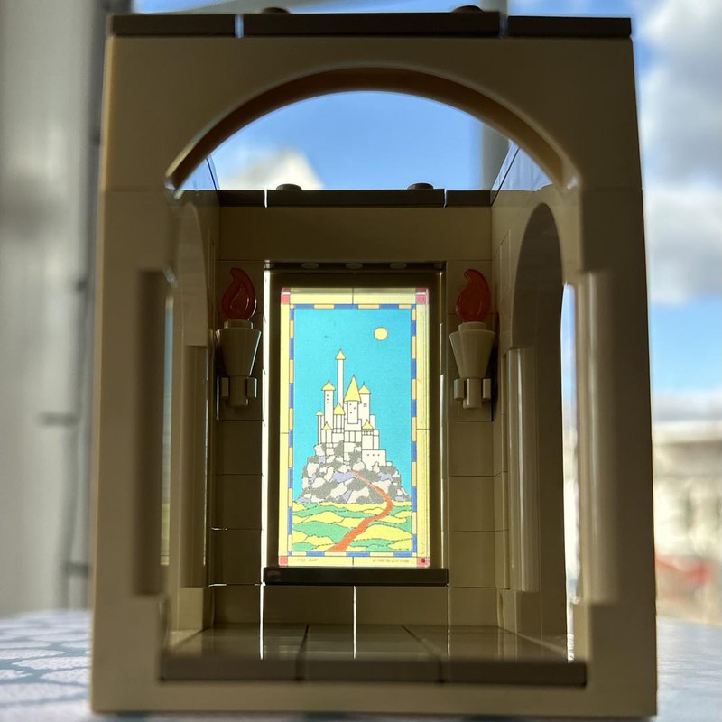 LEGO MOC Hogwarts stained glass window corridor by halfbrickprincess ...