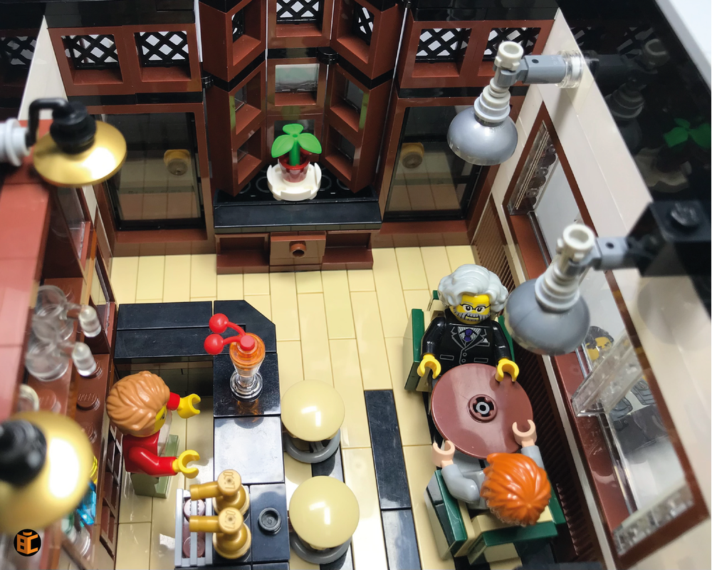 LEGO MOC Grand Union Bar & Lounge by BRICKCORNER | Rebrickable - Build ...