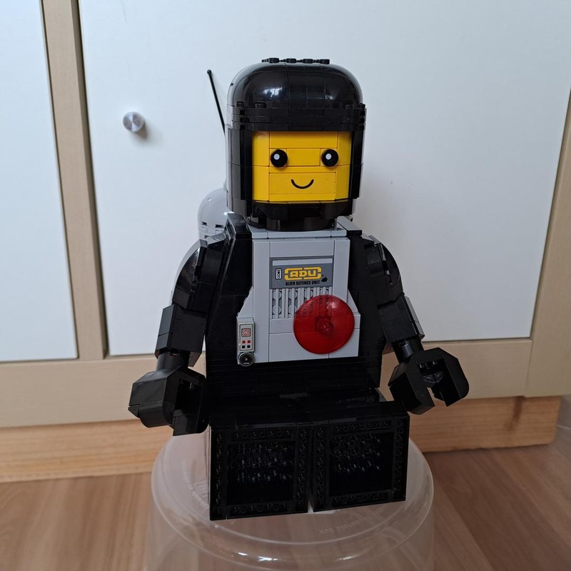 LEGO MOC Big Classic Spaceman Black with Booster Brick Build by dirk81 ...