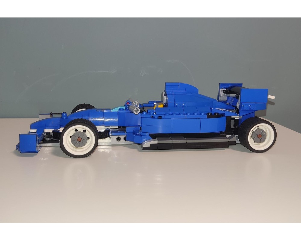 LEGO MOC 31070 Grand Prix Champion by Kirvet | Rebrickable - Build with ...