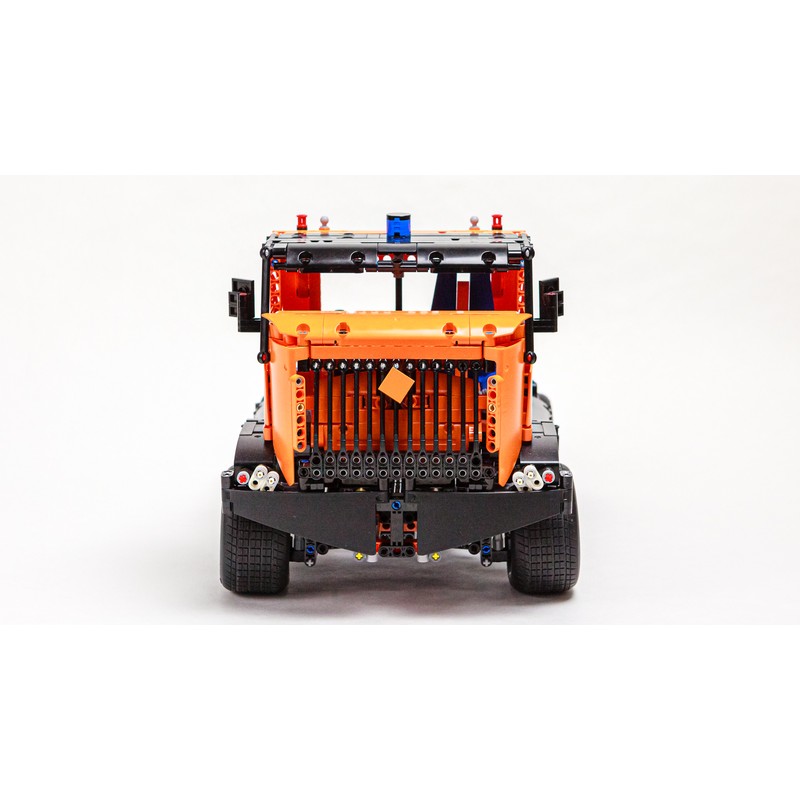 LEGO MOC IFA W50 Race Truck (42141 McLaren Formula 1 c-model) by klimax ...