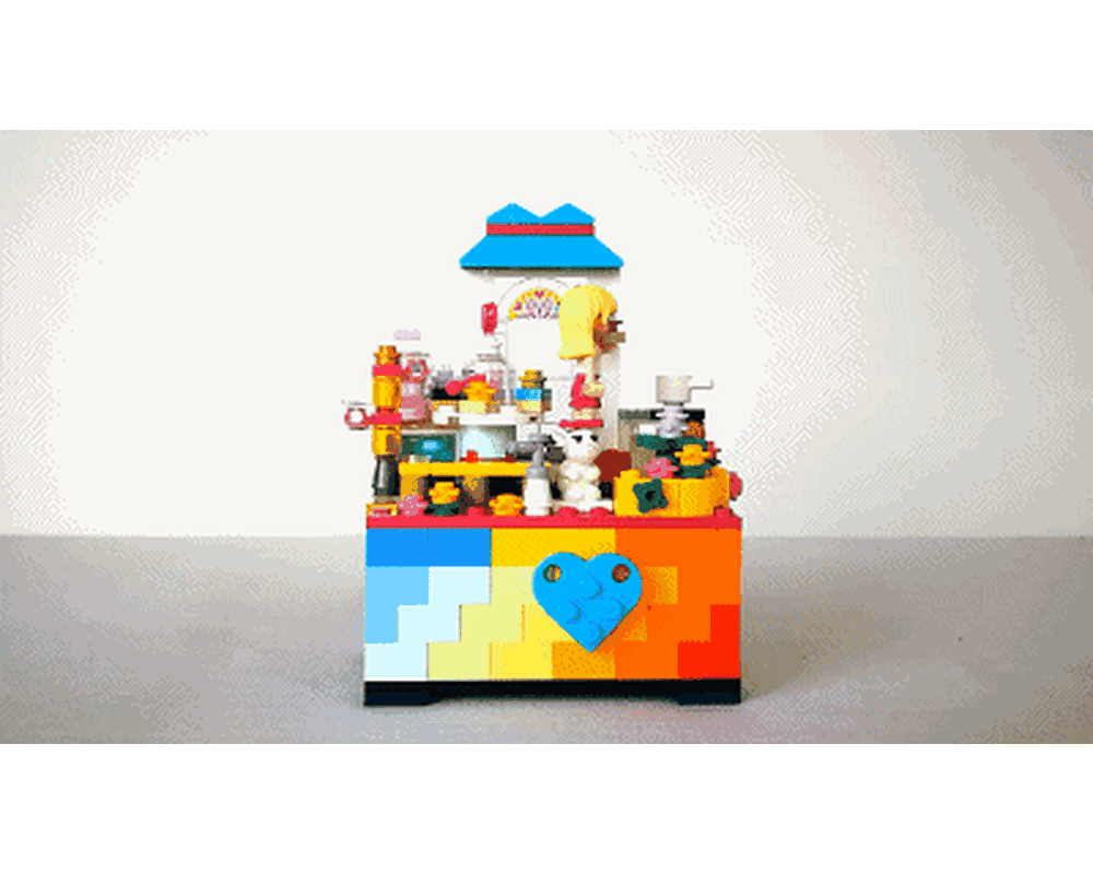 LEGO MOC Stephanie's Revolving Cake Garden by uchuujin | Rebrickable ...