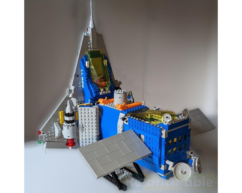 LEGO MOC Galaxy Research Station and Galaxy Shuttle from 2x Galaxy ...