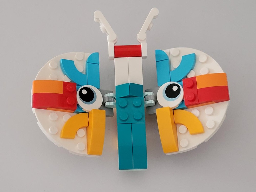 LEGO MOC 31140 Butterfly by robmg | Rebrickable - Build with LEGO