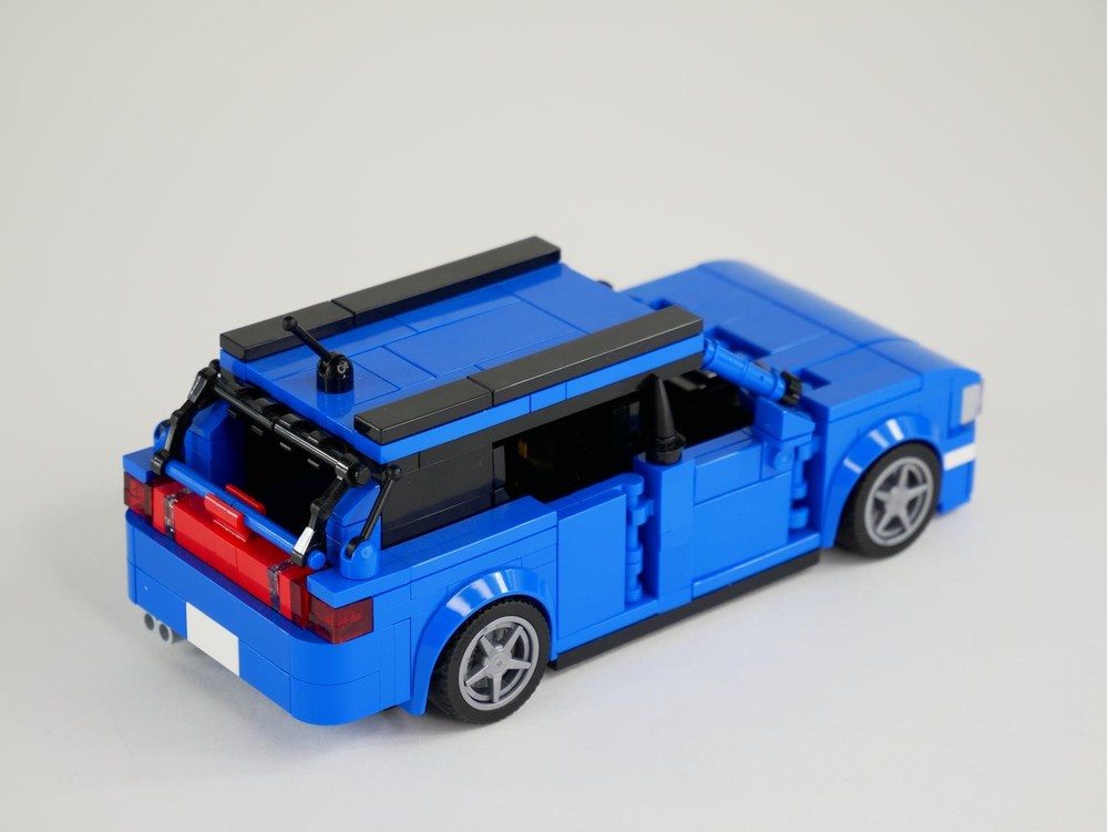 LEGO MOC Doug DeMuro's Audi RS2 Avant by StudWorks | Rebrickable ...