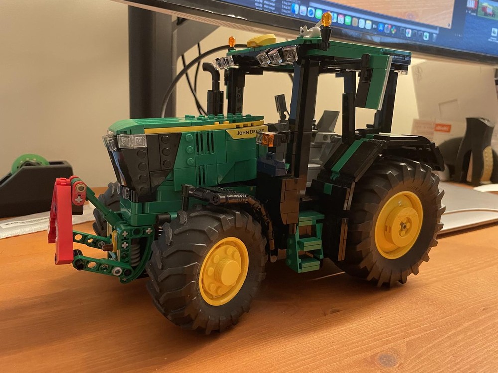 Lego Moc John Deere 6r Tractor By Odinbricks Rebrickable Build