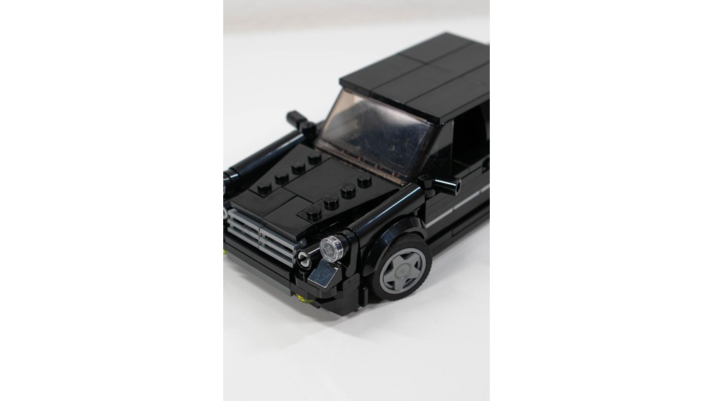 LEGO MOC Mercedes W210 E Class / E55 AMG by mcgwerks | Rebrickable - Build with LEGO
