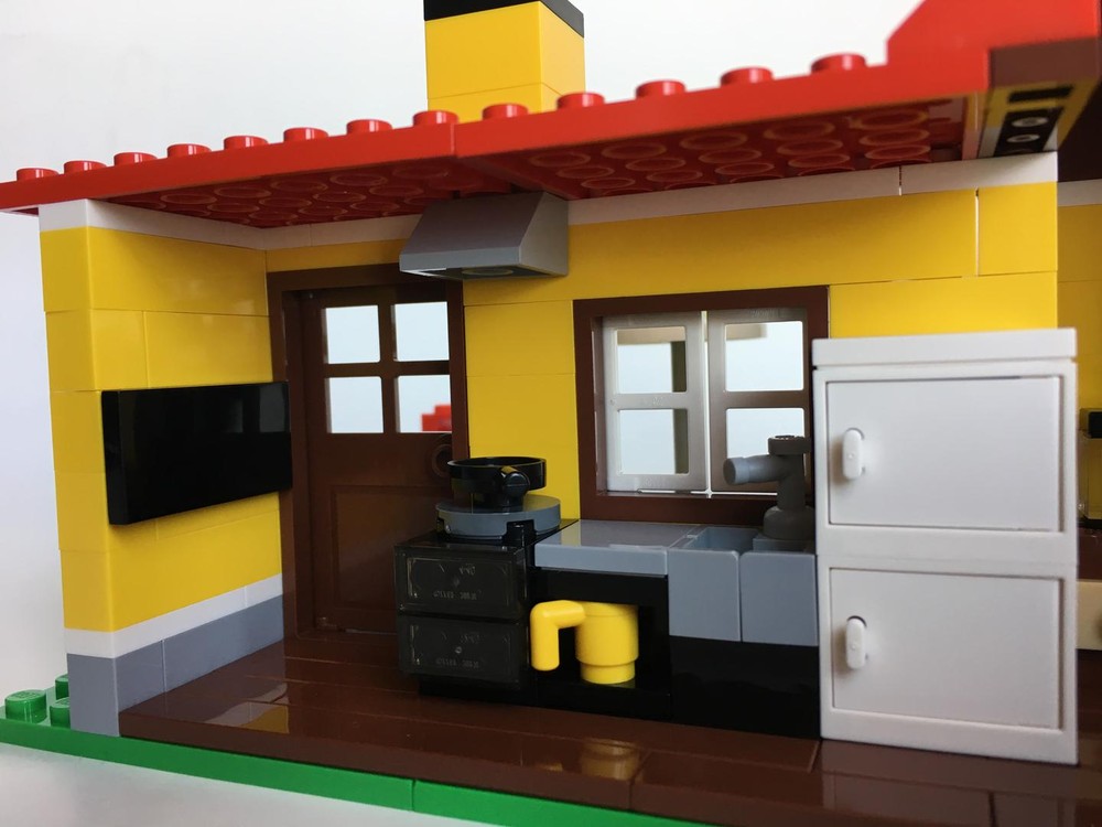LEGO MOC 6365 Summer Cottage RELOADED by Mith77 | Rebrickable - Build ...