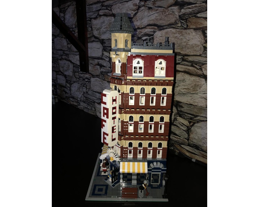 LEGO MOC Cafe Corner Hotel Sign by CyberLogic | Rebrickable - Build ...