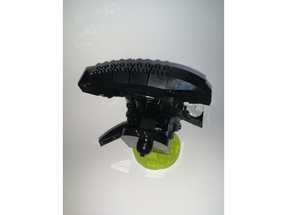 Lego Moc Alien Bust By Tomaslambo Rebrickable Build With Lego