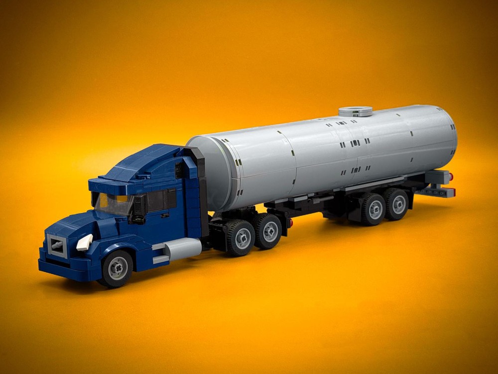 LEGO MOC Brick VNL 670 & Fuel Tanker by IBrickedItUp | Rebrickable ...