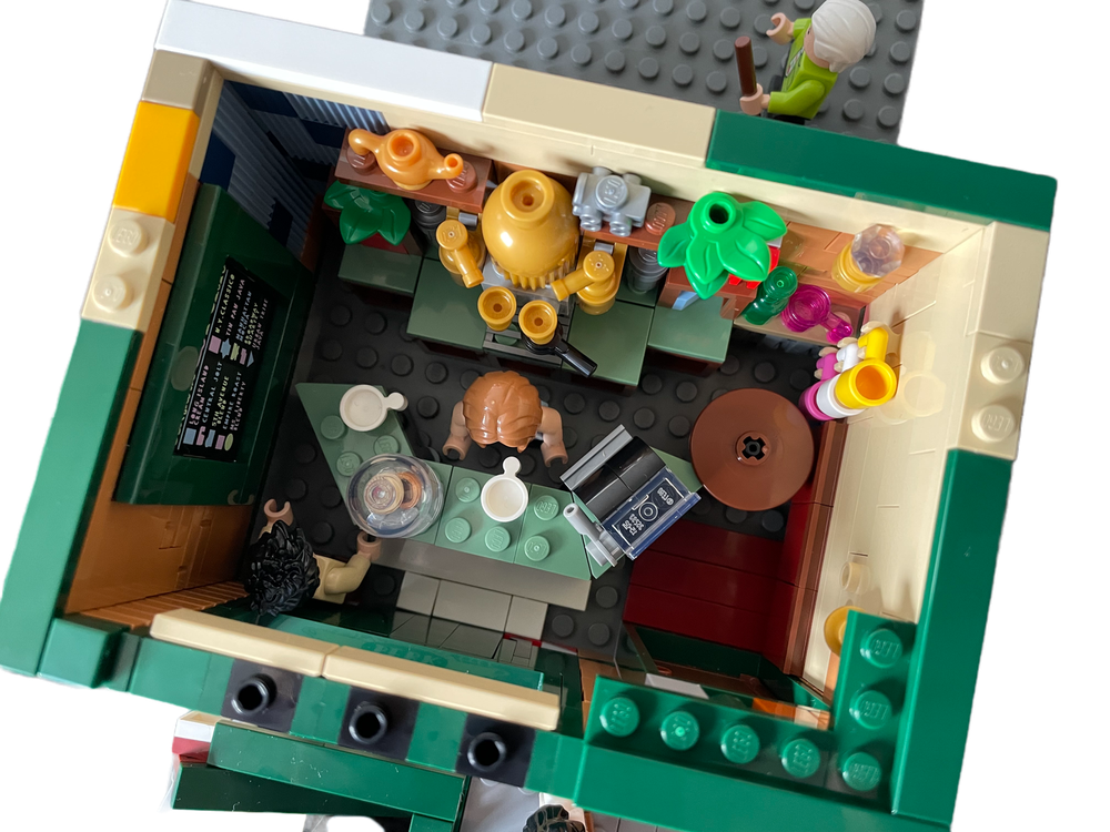 Lego Moc Central Perk Modular Alternate Build 21319 By Re Bricked