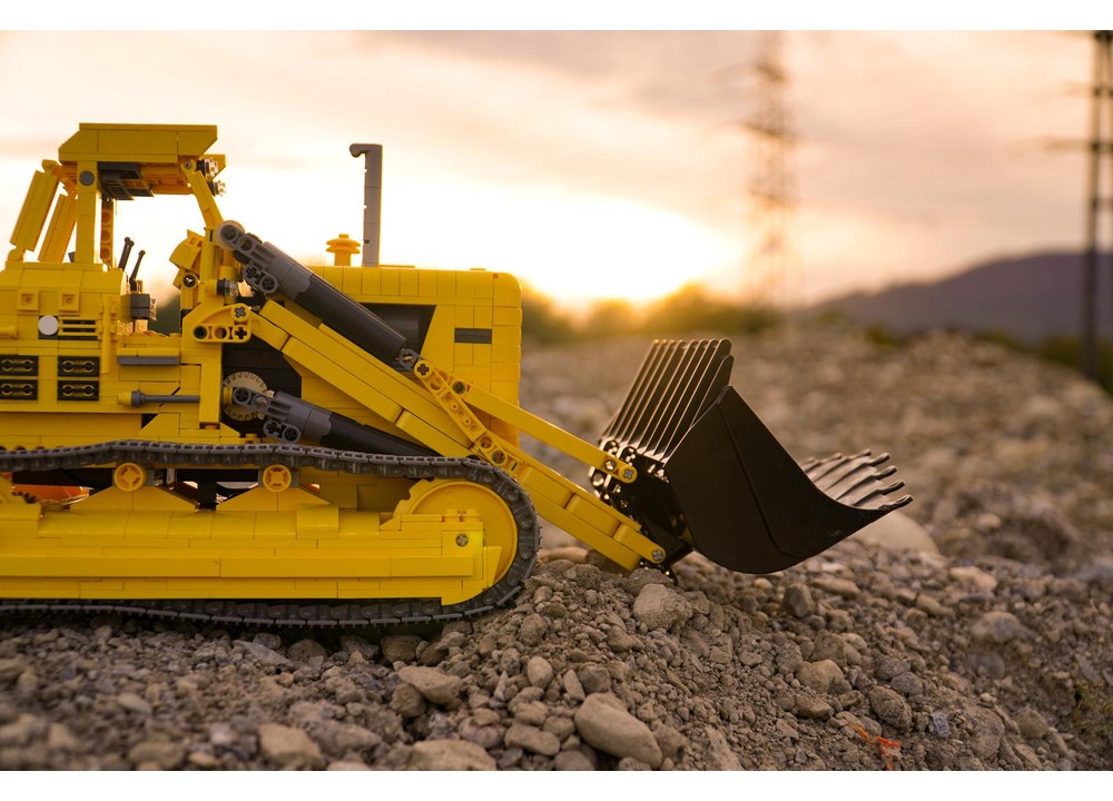 Lego Moc Caterpillar 983 Rc Track Loader By Mani91 Rebrickable