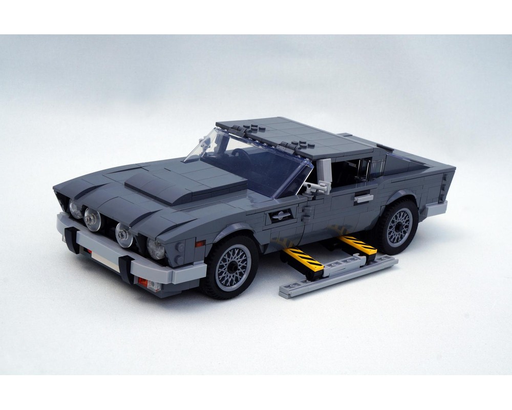 LEGO MOC 007 James Bond’s 1987 Aston Martin V8 Vantage by Paulmanaitor ...