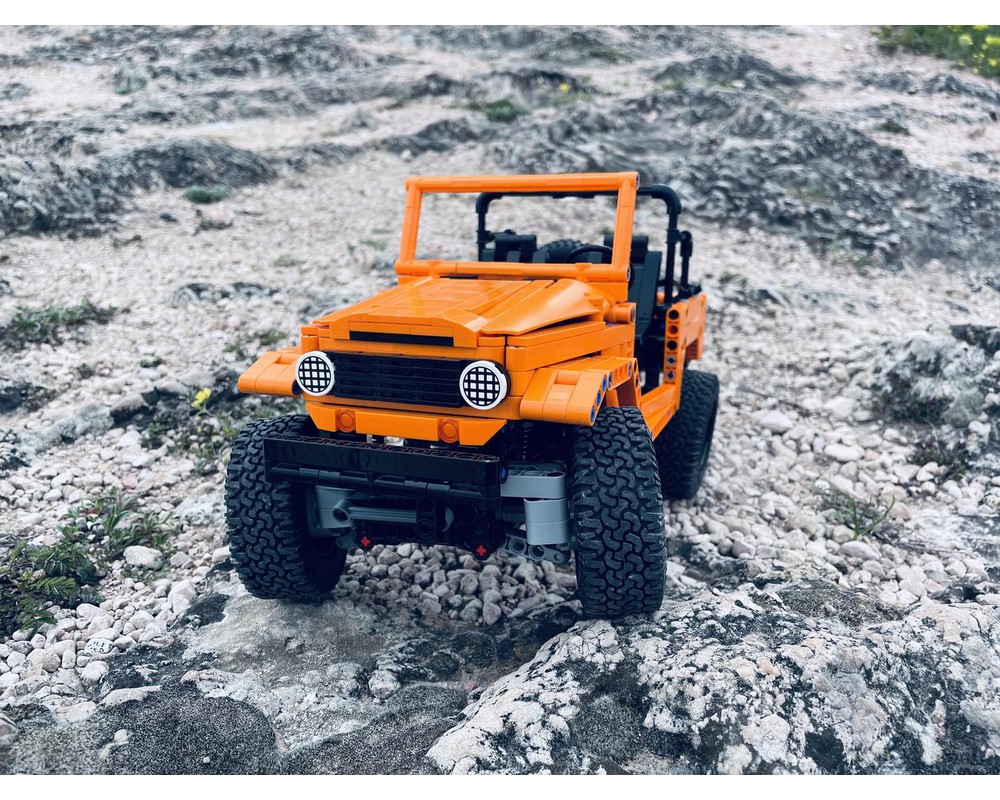Lego Moc Toyota Fj40 Rc By Gyenesvi Rebrickable Build With Lego