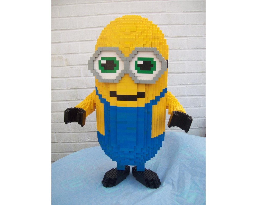 LEGO MOC Large Scale Minion from Despicable Me by otterbournelego ...