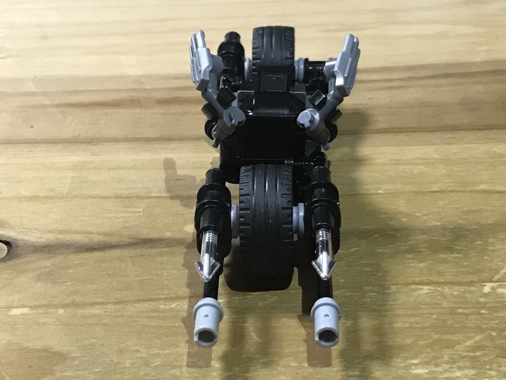 LEGO MOC Minifigure Scale Batpod by BrickPotter | Rebrickable - Build ...