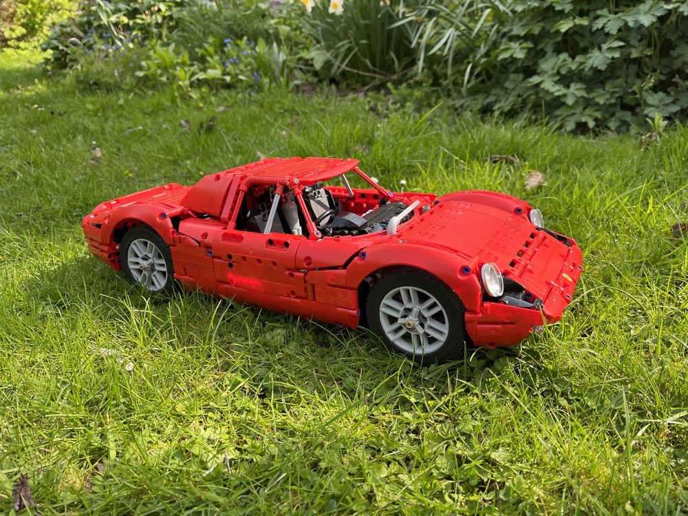 LEGO MOC Ferrari 250LM by JamesJT | Rebrickable - Build with LEGO