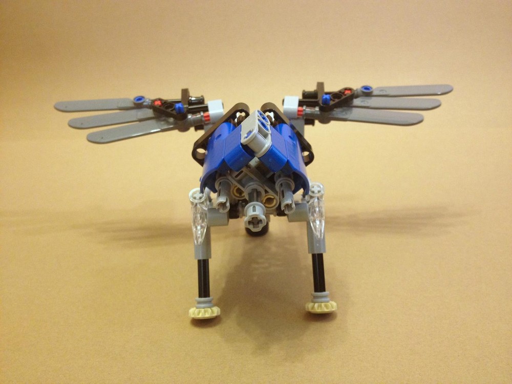 LEGO MOC 'The Fly' - ornithopter by plastic.ati | Rebrickable - Build ...