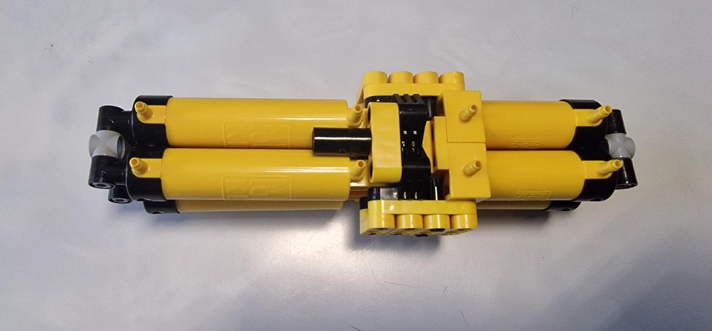 LEGO MOC Pneumatic Zylinder Bracket by Luckytucsondriver | Rebrickable - Build with LEGO