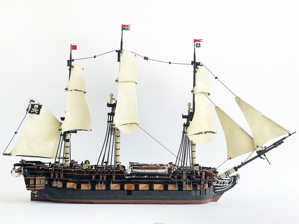 LEGO MOC Supernaut Heavy Frigate by supersick_ | Rebrickable - Build ...