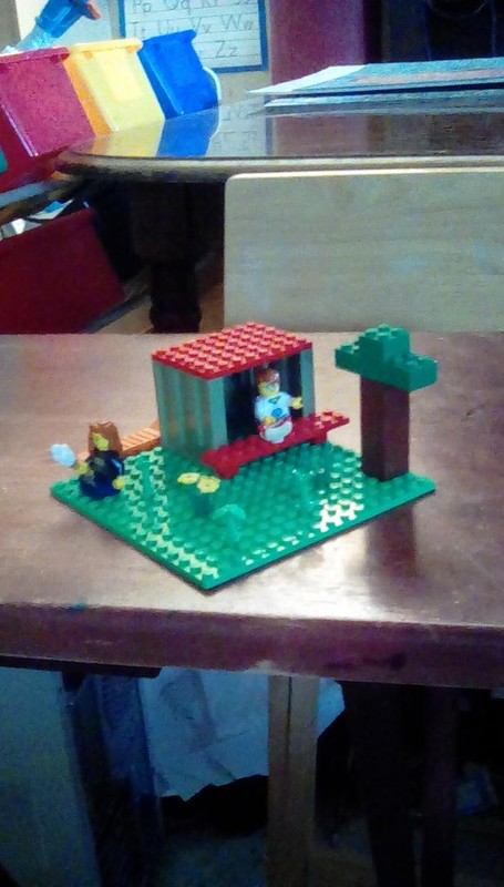 LEGO MOC Park with hot dog stand by ben0983 | Rebrickable - Build with LEGO