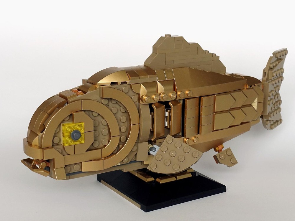 LEGO MOC 76191: Golden Fish by Tomik | Rebrickable - Build with LEGO