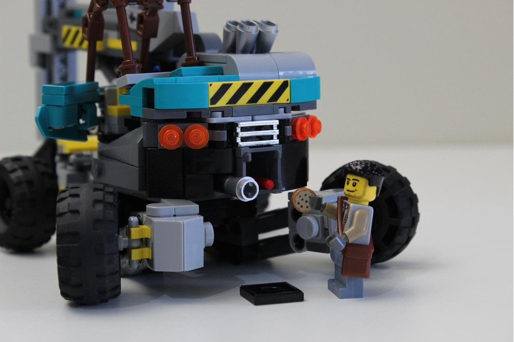 LEGO MOC Menzi Muck by PopperOfCorn | Rebrickable - Build with LEGO